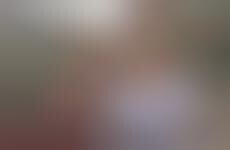 Toy Instrumental Celebrity Performances : Idina Menzel Performs