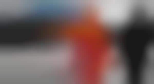 Surreally Painted Photographs : Aliza Razell