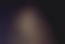 Vacuum-Packed Model Shoots : strange runway show