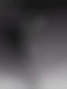 Female Feature-Embracing Editorials : Vamp Magazine