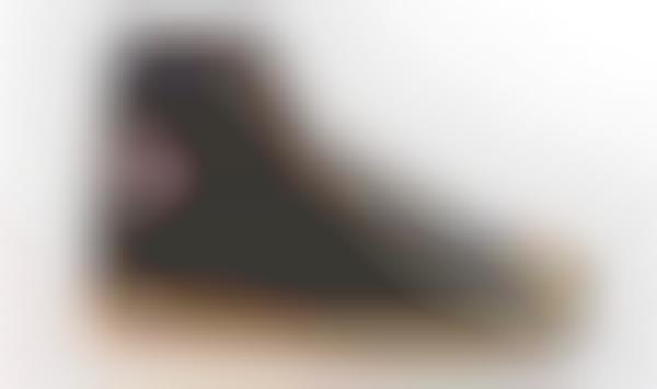 Iconic Cardboard Kicks : Cardboard shoe