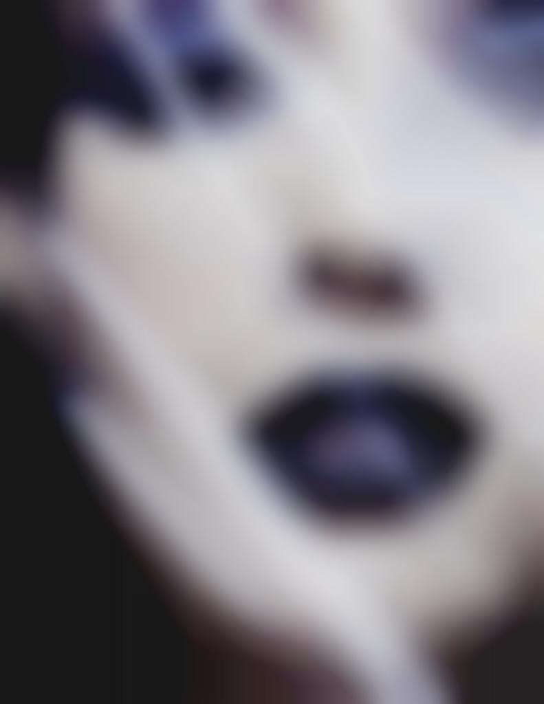 100 Gothic Fashion Editorials