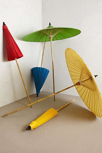 Vintage-Inspired Parasol Decor : Mai Tai Garden Umbrella