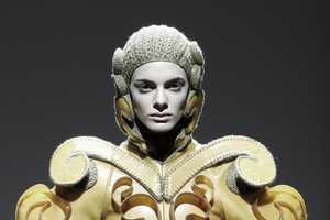 Sculpturally Baroque Runways : Leandro Cano