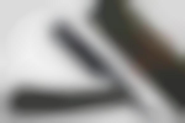 Blue Steel Straight Razors : Baxter Base Camp x Cut-throat Razor