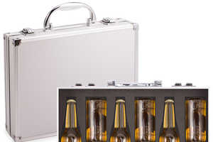 Briefcase Beer Packaging : beer case