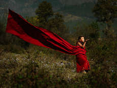 Heartwarming Monk Photography : monk photography