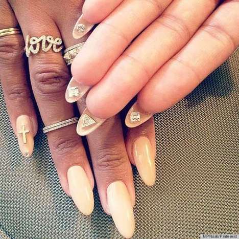 Bizarre Reverse Manicures : flip manicures