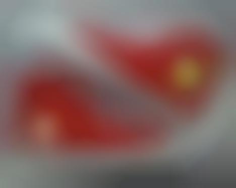 Customized Flashy Footwear : The Flash premiere