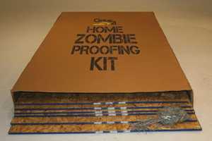 Apocalyptic Home Kits : "zombie apocalypse kit"