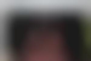 Digitized Stained Glass Windows : Interactive store display