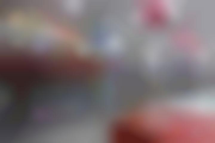 40 Immersive Retail Displays