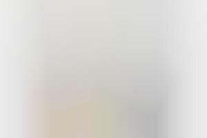 Crystal Vodka Bottles : kors vodka