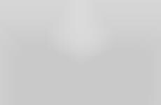 Natural Disaster-Ready Desks : Life Triangle Desk