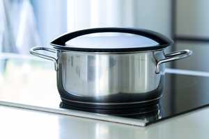 Convex Cooking Lids : pots and pans