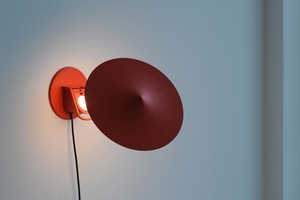 Versatile Wide-Brim Lamps : modern light