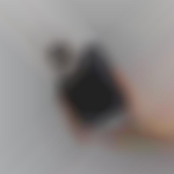 Powerful Smartphone Flashes : Ring Light iPhone Case