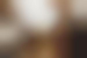 Solar Powered Bikini: Don't Electrocute Yourself When You Swim