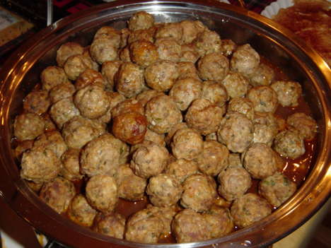 Artist Marco Evaristti Serves Meatballs Cooked with His Own fat?: