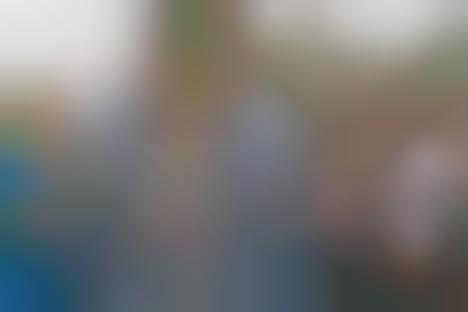 Rapper-Selected Casualwear : guess collaboration