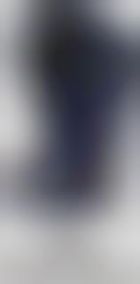 Hooded Office Chairs: The ‘Workbay' Keeps Worker Bees Focused