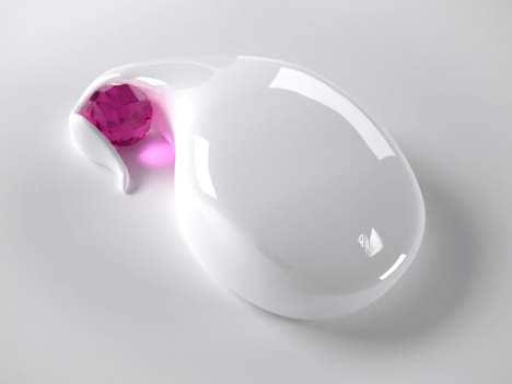Crystal Computer Accessories: Award Winning Glitzy Swarovski Mouse