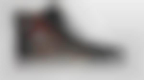 Video Game-Themed Sneakers : vans collaboration