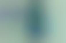 Tiny Bluetooth Trackers : chipolo sticker