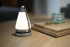 Motion-Sensing Mobile Lanterns : smart led lamp