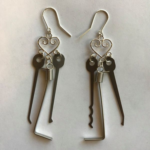 Lock-Picking Earrings : lockpick earrings