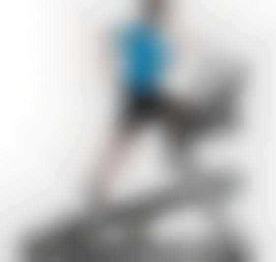 Mountain-Simulating Workout Machines : Incline Trainer