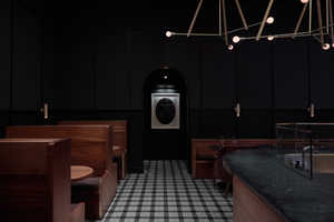 Dark-Lit Elegant Restaurant Interiors : Elegant Restaurant Interior