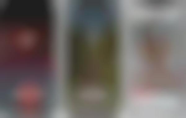 Student-Focused Dating Apps : Tinder U