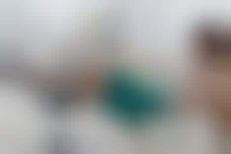 Footrest Laptop Workstations : RoomyRoc