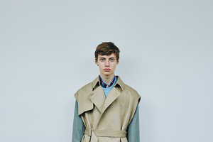 Experimental Exaggerated Fashion : a study of the mass