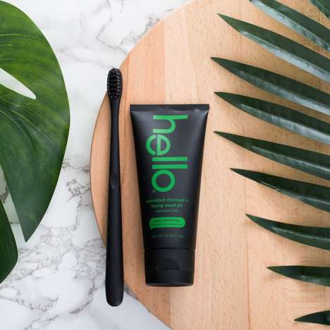 Hemp Oil Toothpastes : Activated Charcoal Toothpastes