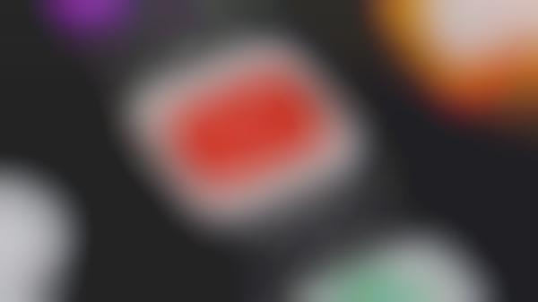 Comment-Hiding Streaming Apps : YouTube Comments Section