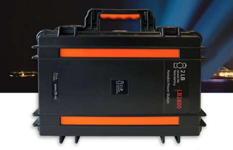 Three-in-One Keychain Power Banks : power bank key fob