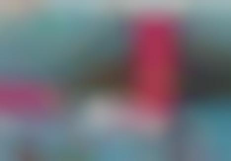 Peppermint-Infused Face Masks : Pink Peppermint Face & Body Mask