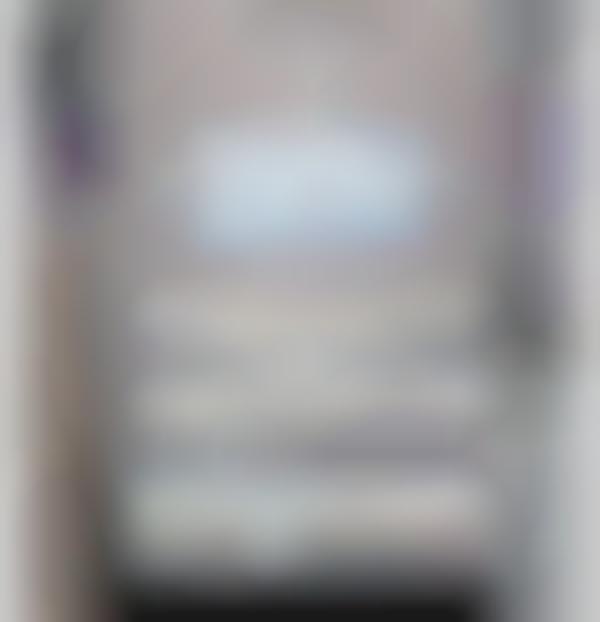 Advanced In-Store Digital Platforms : Lift-and-Learn Technology