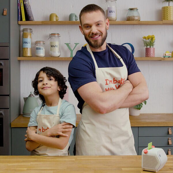 Kid-Friendly Audio Cooking Guides : Baking with Yoto