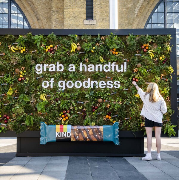 Interactive Snacks Billboards : grab and go billboard