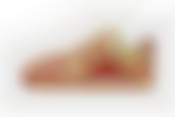 Spicy Pepper-Themed Lifestyle Shoes : chili pepper design