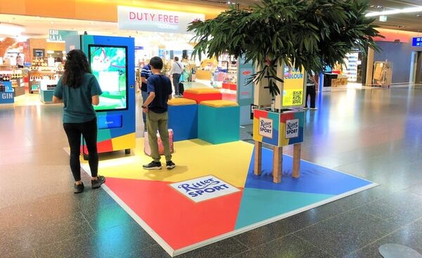 Educational Chocolate Campaigns : Ritter Sport Colorful World of Chocolate