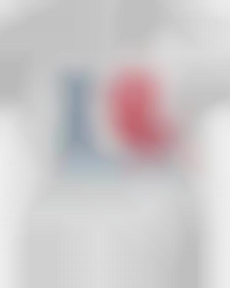 Heart-Wrenching Tees: 'I Love Realism' Shirt Displays Funny Philosophy