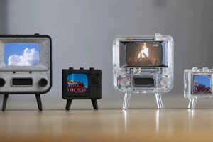 Ultra-Small TV Sets : TinyCircuits 'TinyTV'