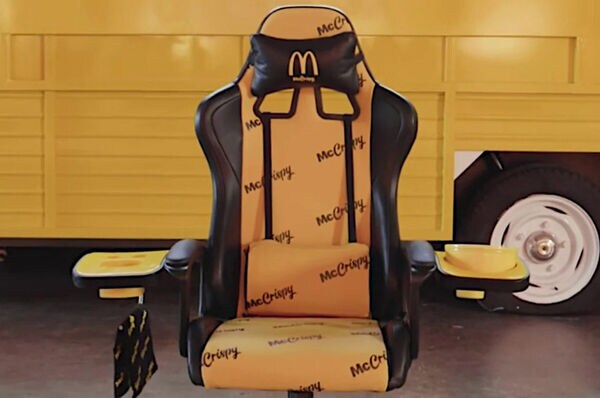 QSR-Themed Gaming Chairs : McCrispy Ultimate Gaming Chair