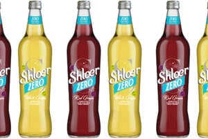 Calorie-Free Non-Alcoholic Refreshments : Shloer Zero