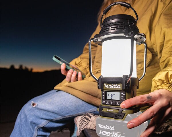 Bluetooth-Equipped Camper Lanterns : Makita Outdoor Adventure 18V LXT ...