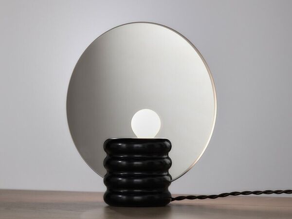 Illusory Mirror Lamp Designs : mirror table lamp